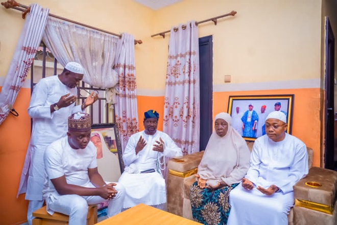 Kogi Governor Attends 8th Day Fidau Prayer of Pa Asiru Ijagbemi, Calls ...